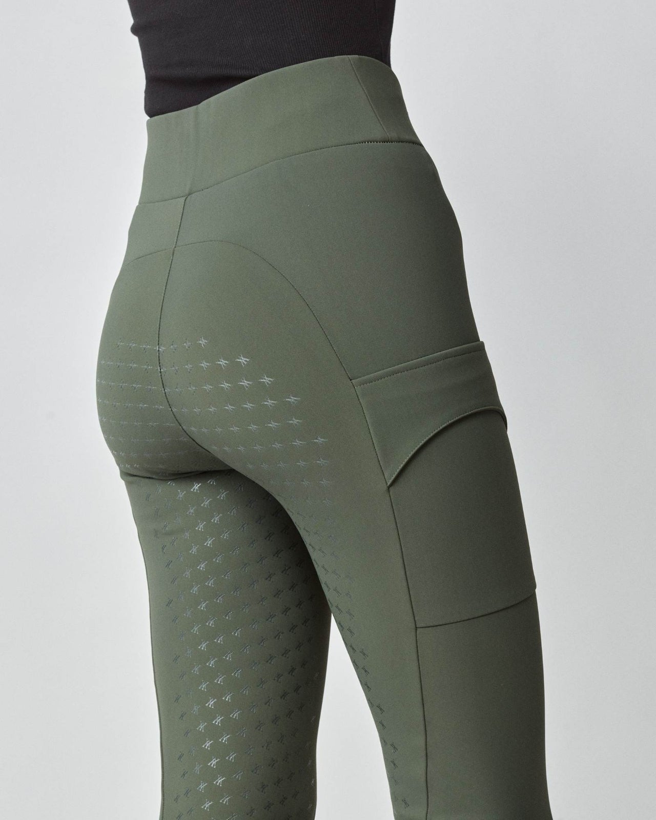 Compression pull-on Riding Breeches Green | Shop now – Yagya