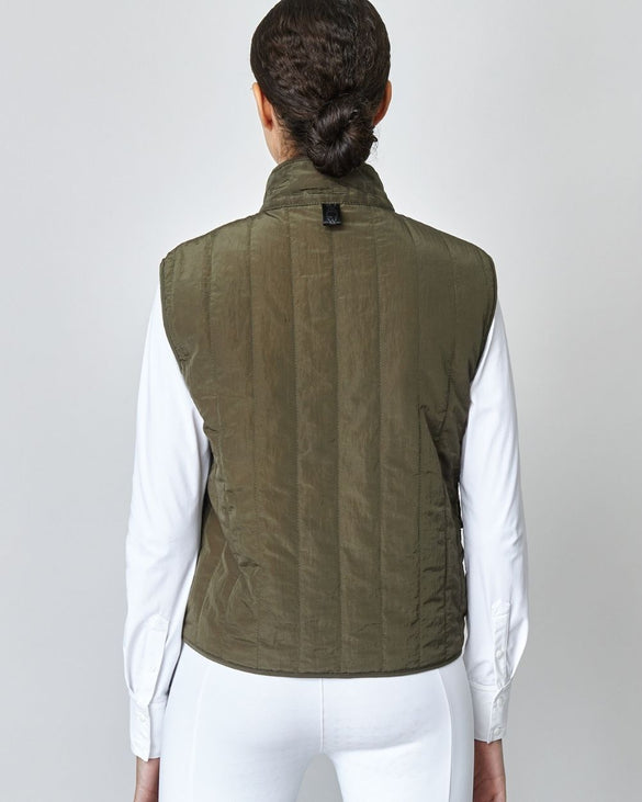 Quilted Riding Vest Green | Shop now – Yagya